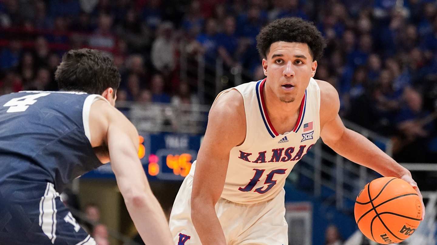 Kansas December Player of the Month: Kevin McCullar - Blue Wings Rising