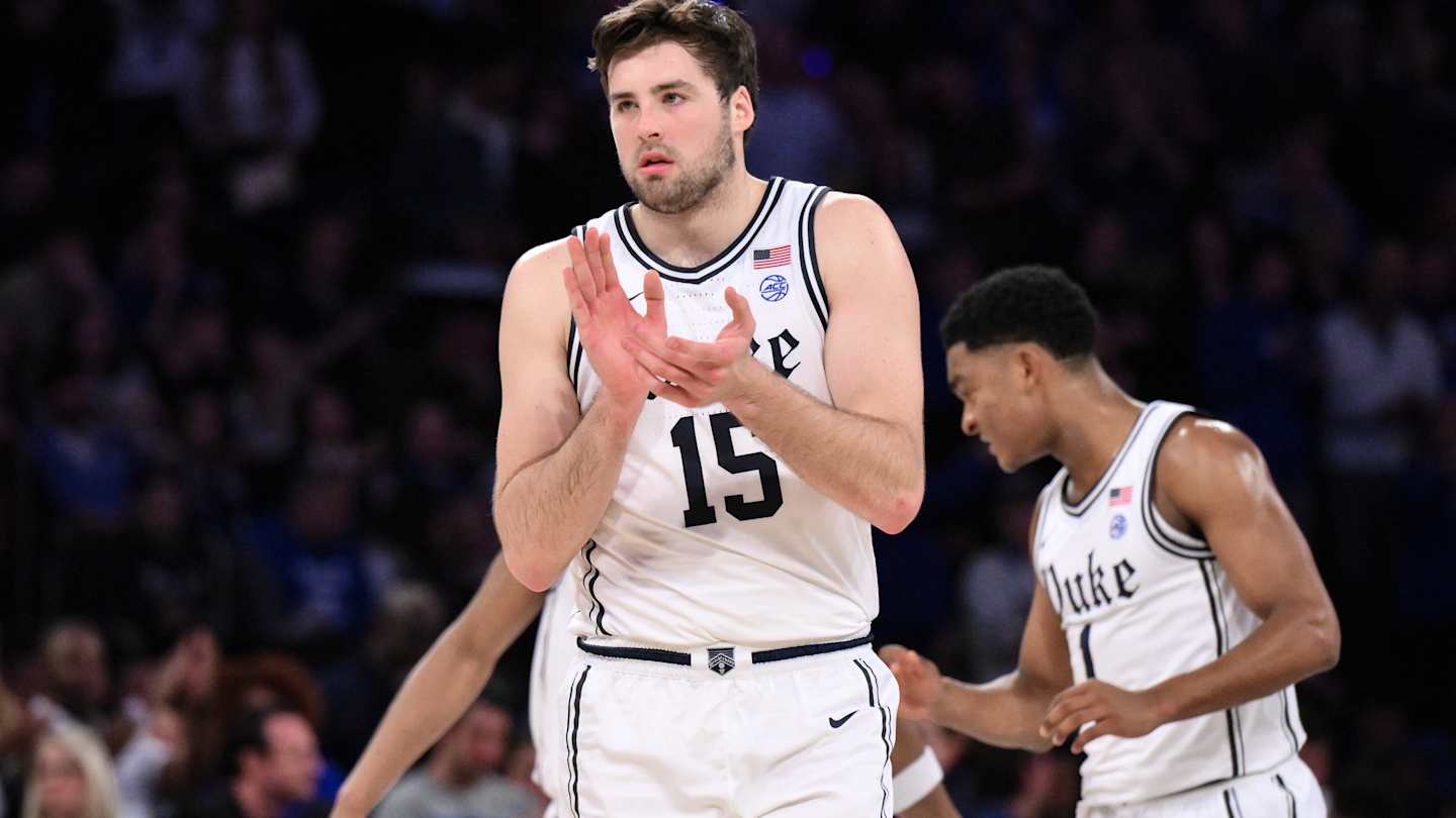 Duke Basketball Now on Same Line as Rival UNC in Latest Bracketology ...