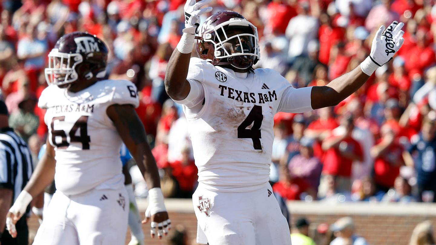 WATCH: Texas A&M Aggies Turn Interception in TD, Cut Into Cowboys Lead ...