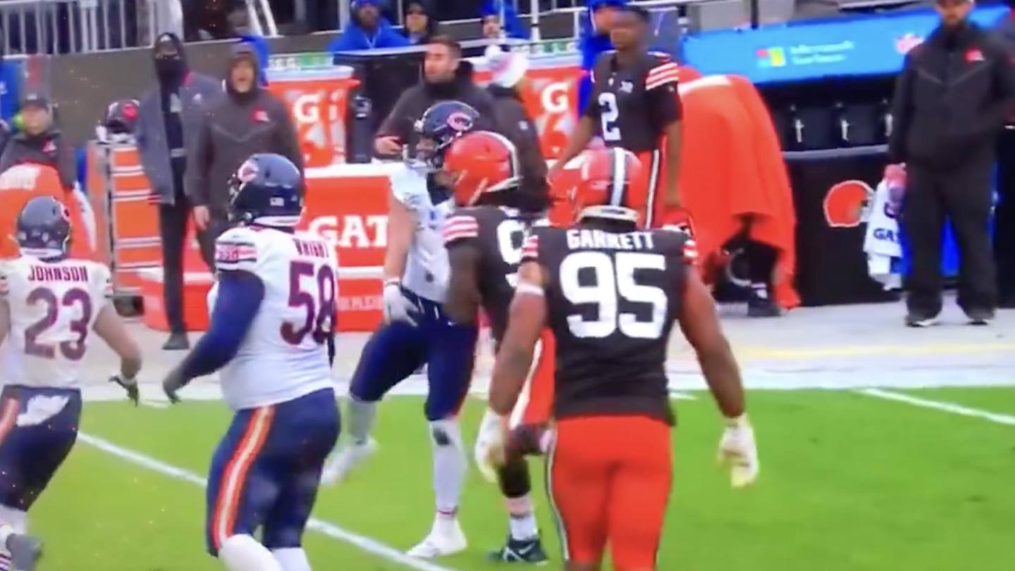 NFL Fans Ripped Ref From Lions-Cowboys Over His Horrific Missed Call ...