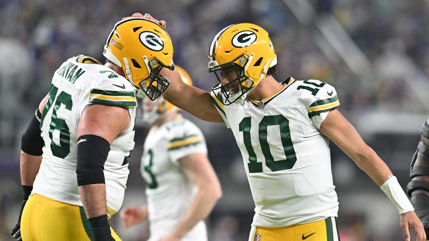 2023 Green Bay Packers Awards: Game Ball, Lame Ball, Play of Year ...