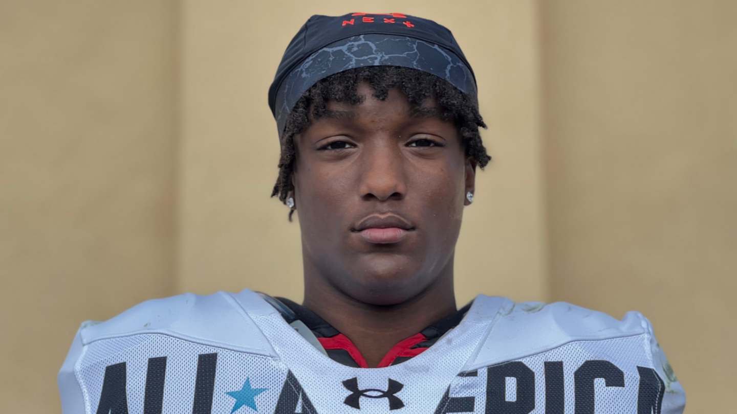 WATCH: Cam Coleman makes incredible catch vs Jalyn Crawford - Sports ...