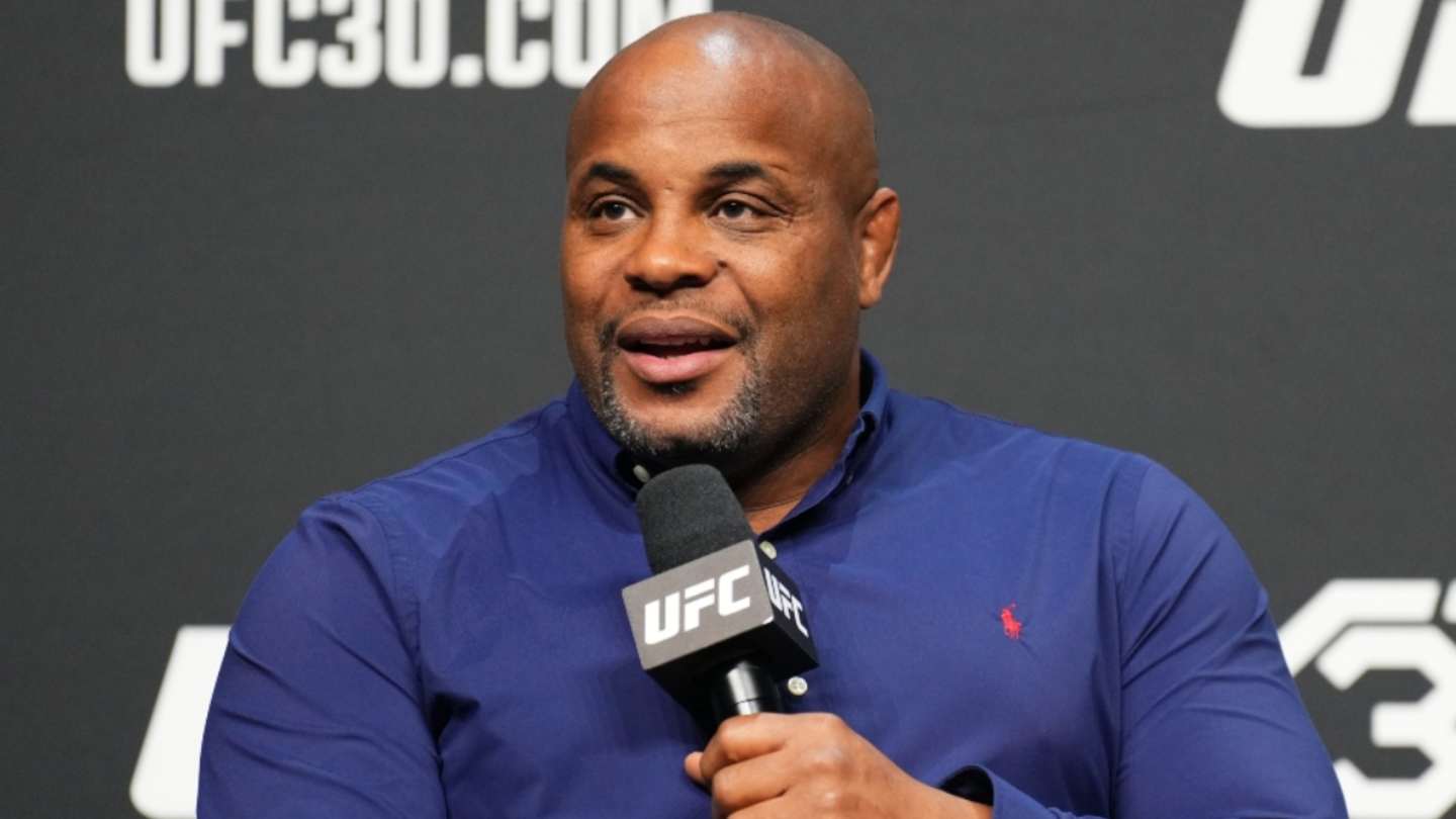 UFC 300: Daniel Cormier Wants Major Attraction For Historic Event: "You ...
