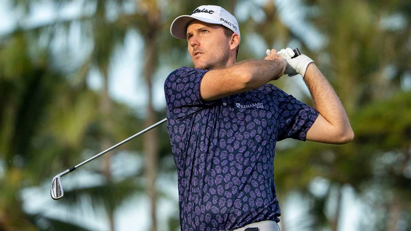 Russell Henley leads heading into Saturday at Sony Open - Sports ...