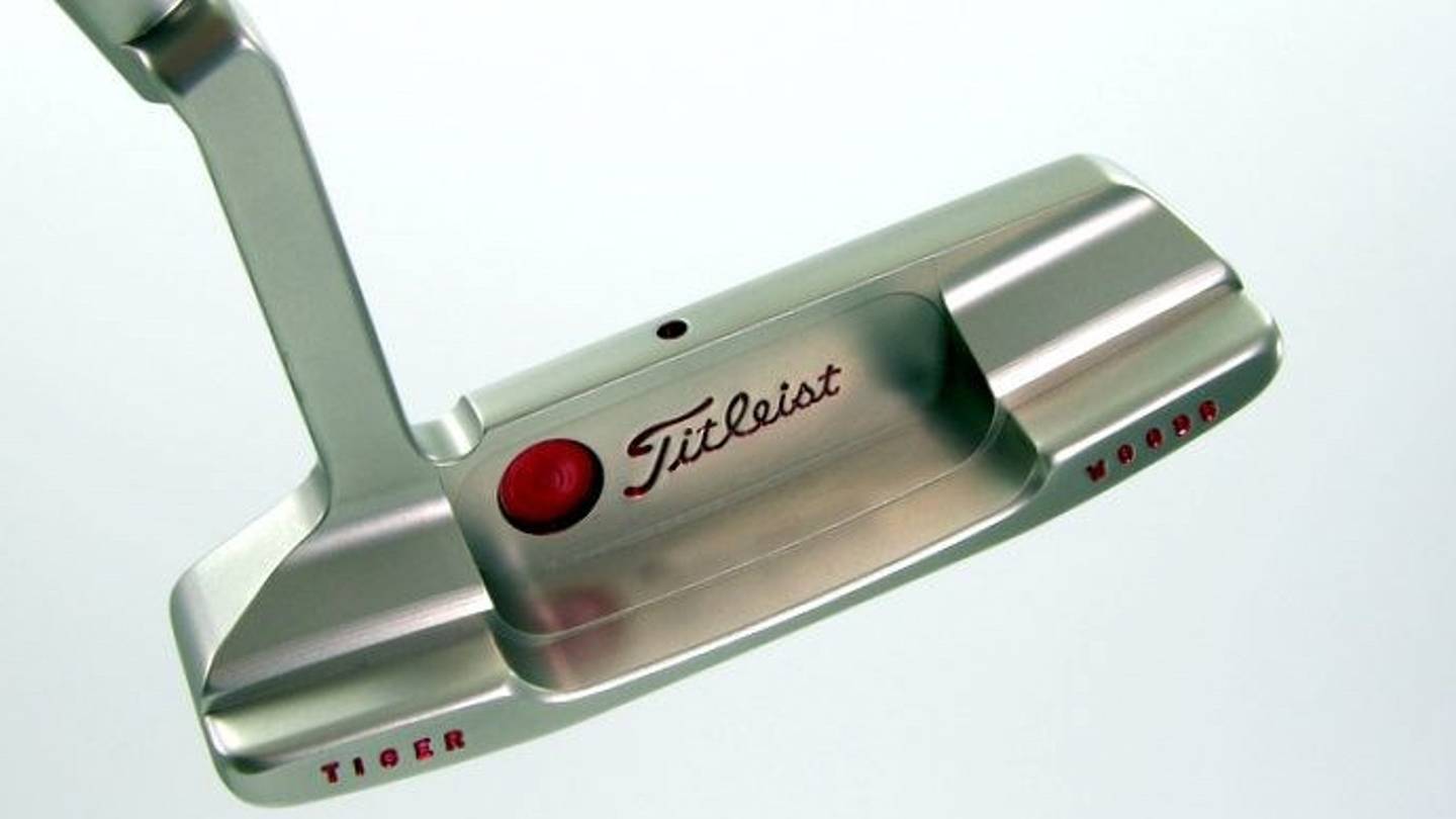 Tiger Woods' Backup Putter is the 'Golden Grail' of Golf Collectibles ...