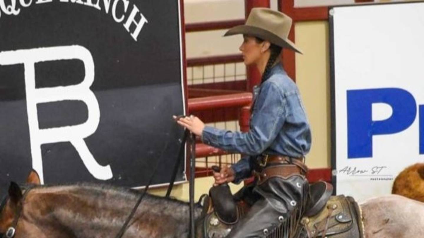 Super Model Bella Hadid Steals Spotlight at NCHA Cutting Horse Show ...