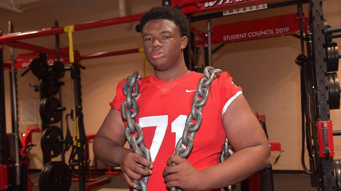 Blake Franks To Bring Aggressive Mindset, High Run-Blocking Potential ...