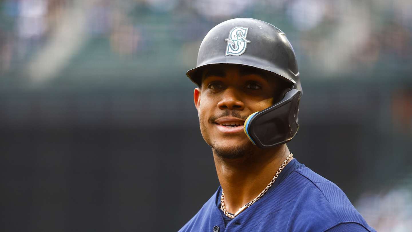 Seattle Mariners' Young Star in Rare Class in Baseball History - Fastball