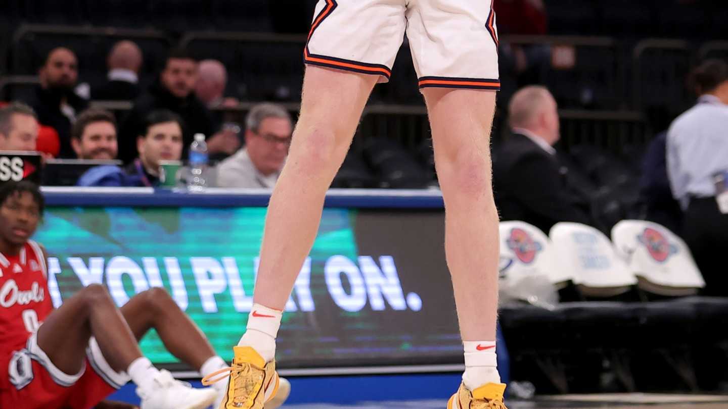 Indiana Native Luke Goode Hits Trio of 3-Pointers, Helps Illini Defeat ...