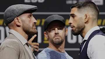 UFC 298 Fight Day Weight - Sports Illustrated MMA News, Analysis and More