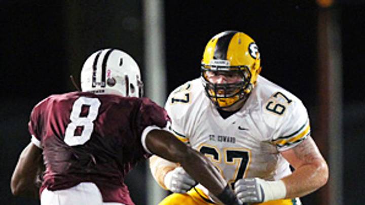 Hoke's success ignites Michigan- Ohio State recruiting rivalrly