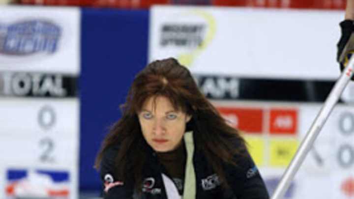 TPC: Jennifer Jones versus Kelly Scott - The Curling News