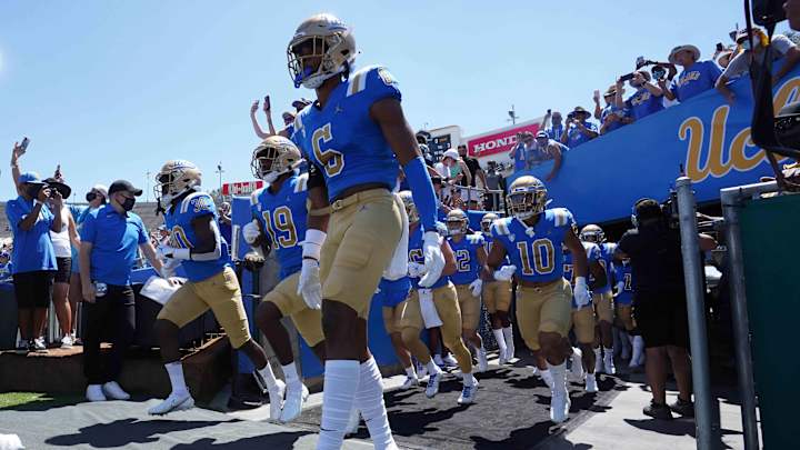UCLA Football Official Depth Chart: Week 3 vs. Fresno State - Sports ...