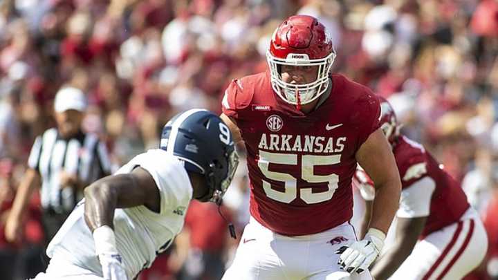 NFL Draft Profile: Beaux Limmer, Offensive Lineman, Arkansas Razorbacks - Visit NFL Draft on ...