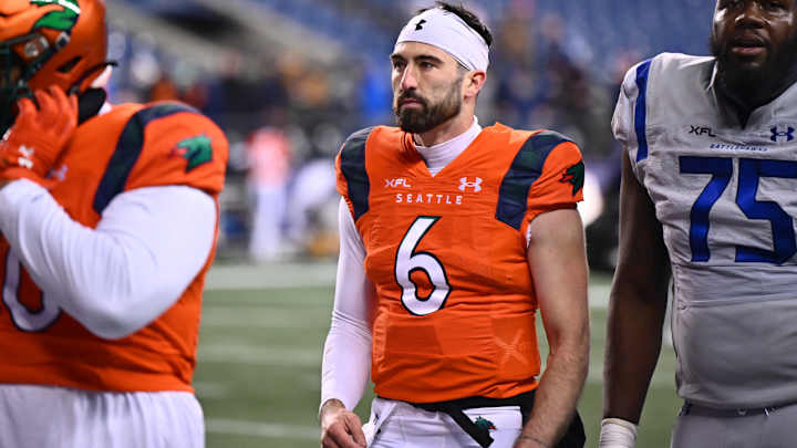 Ben DiNucci: Denver Broncos Sign Former Dallas Cowboys QB, per Report ...