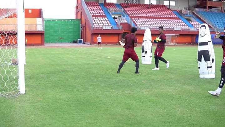 Focus on Fawaid Ansori training session - Soccer - OneFootball on ...