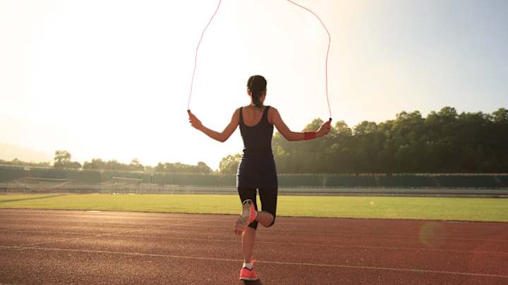 Jump Rope Workouts for All Athletes, From Beginners to Boxers - Sports ...