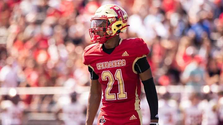 Notre Dame Offers New Jersey Cornerback Jordan Thomas - Sports ...