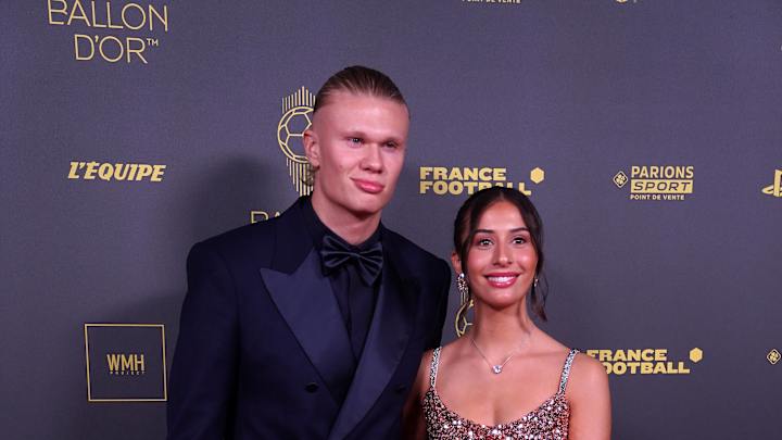 Erling Haaland Looks Ultra Relaxed As He And Girlfriend Isabel Haugseng ...