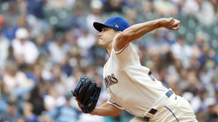 Wife of Longtime Seattle Mariners' Pitcher Posts Heartwarming Tribute ...