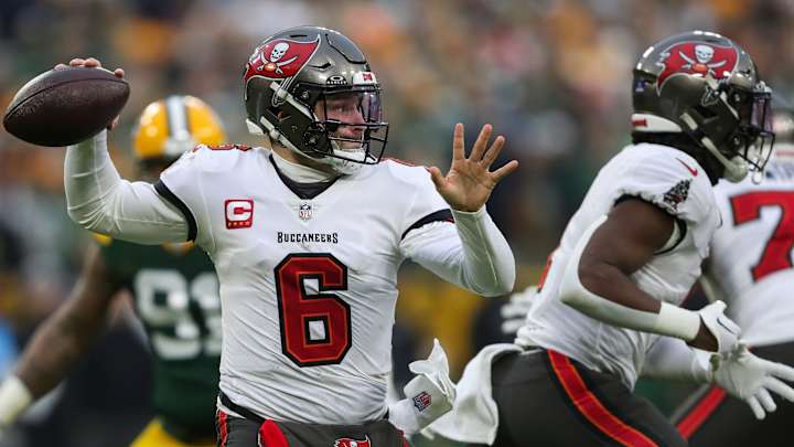 Will Packers Coach Matt LaFleur Fire Joe Barry After Loss to Buccaneers?