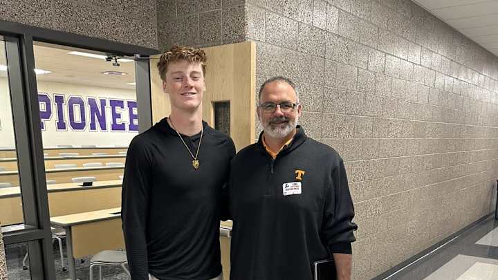 Bear Tenney Details Visit With Coach Elarbee