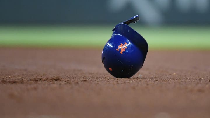 A's Sign Former New York Mets Pitcher - Sports Illustrated Oakland ...