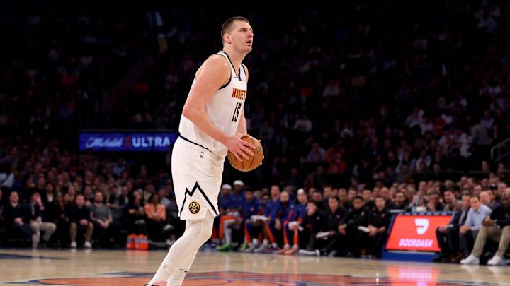 Nikola Jokic Injury Update Following Nuggets-Knicks Game - Fastbreak on FanNation