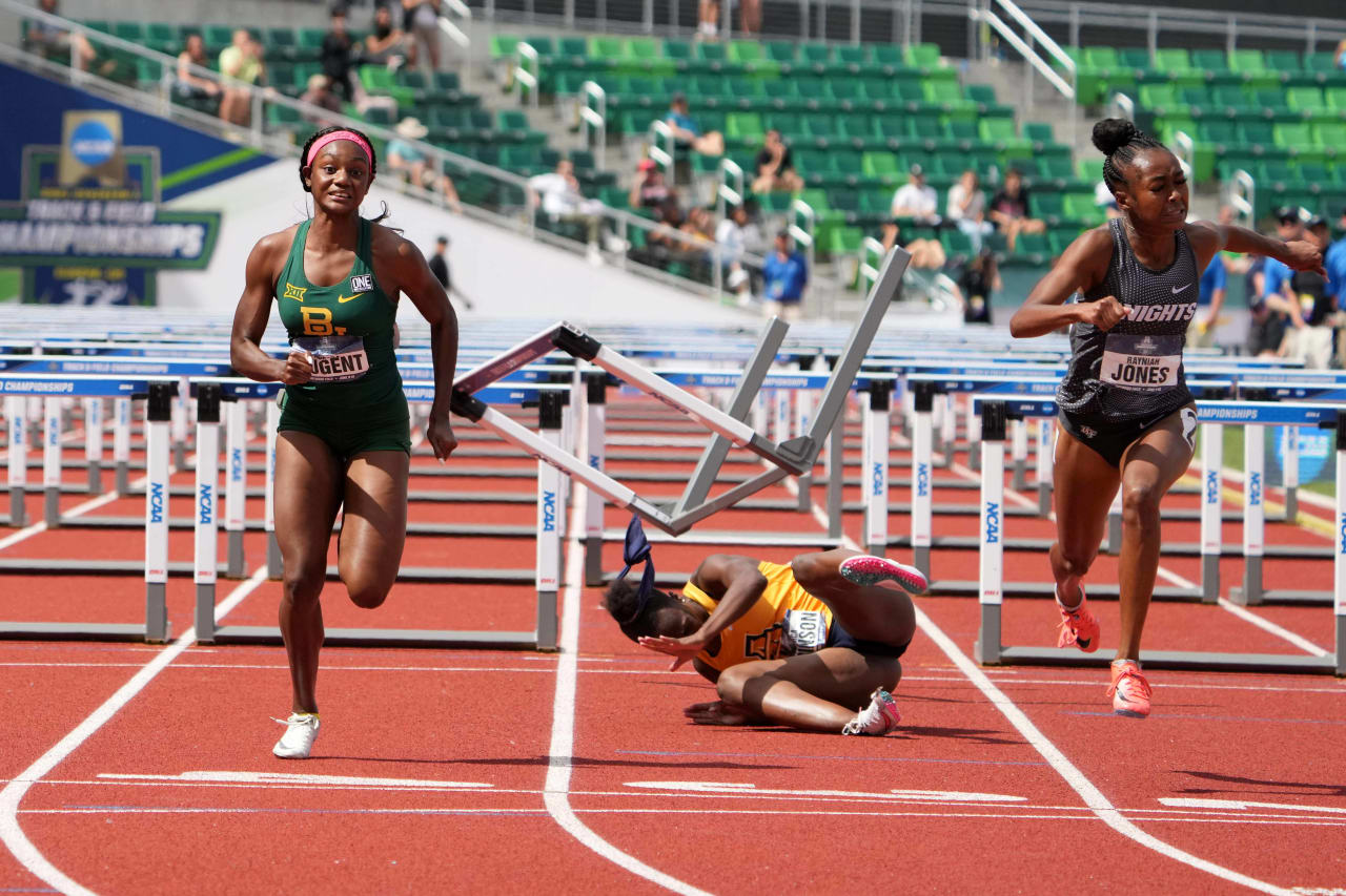 Track and Field - Inside the Knights