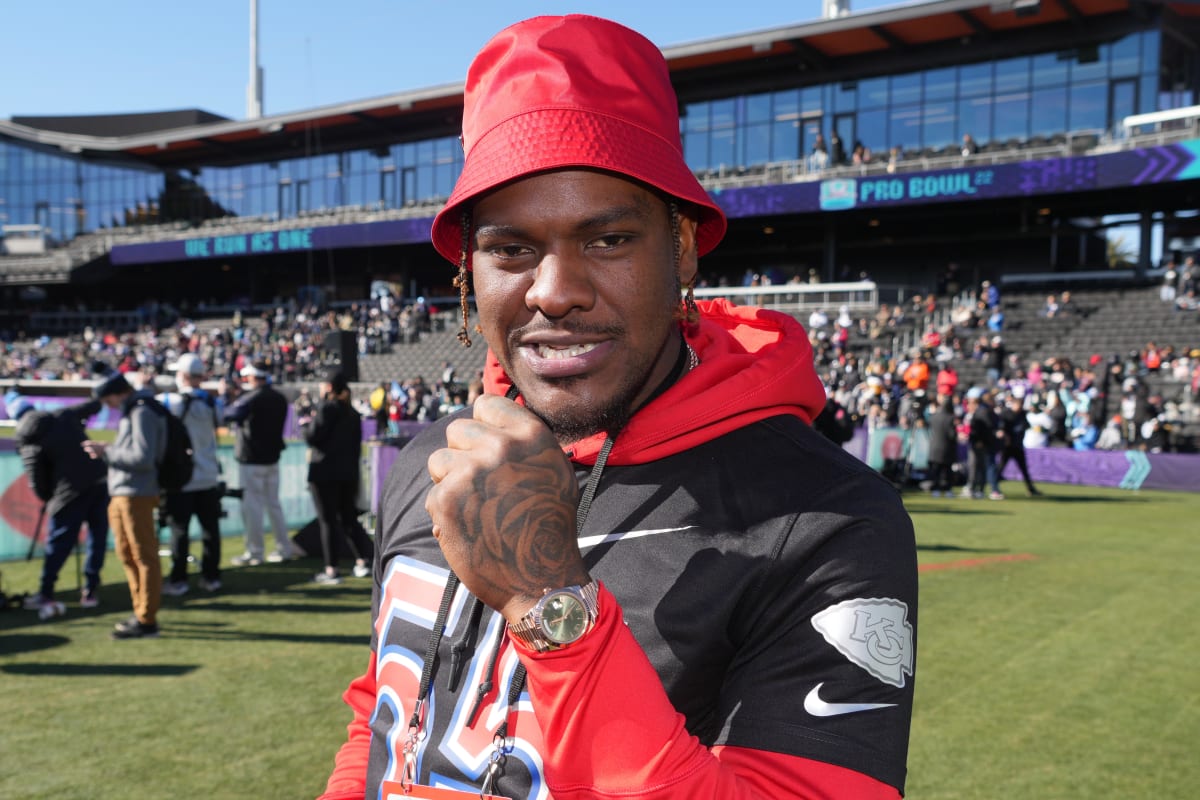 Frank Clark Coming to Kansas City Tomorrow, According to Frank Clark