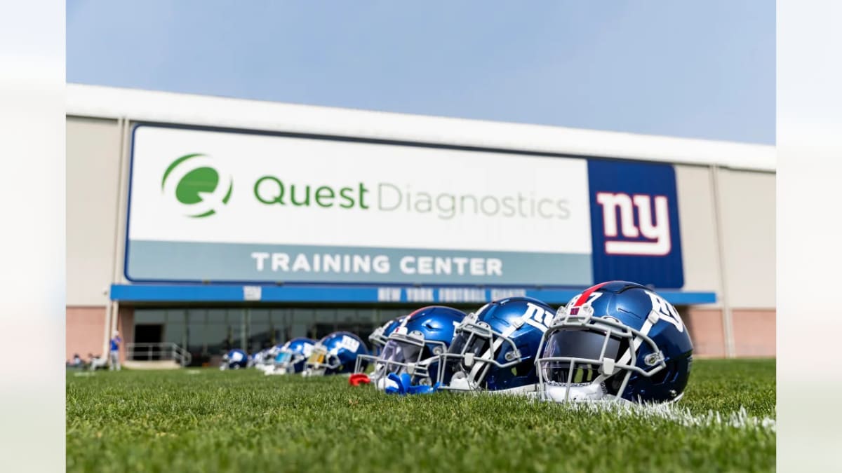 Former New York Giants Linebacker Jessie Armstead to Stay with Giants ...