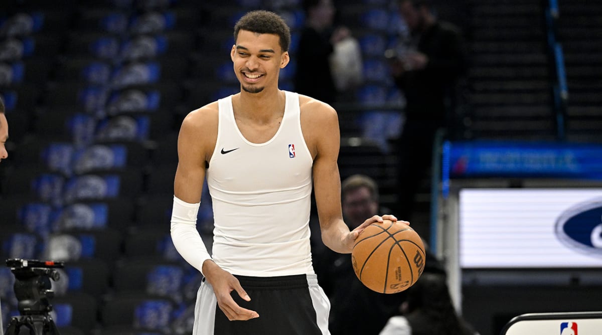 Victor Wembanyama’s Nonchalant F-Bomb Totally Cracked Up ’NBA on TNT ...