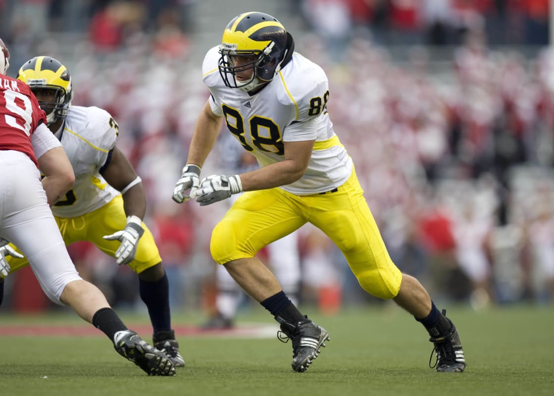 Former Michigan Football Standout Craig Roh Dies at 33