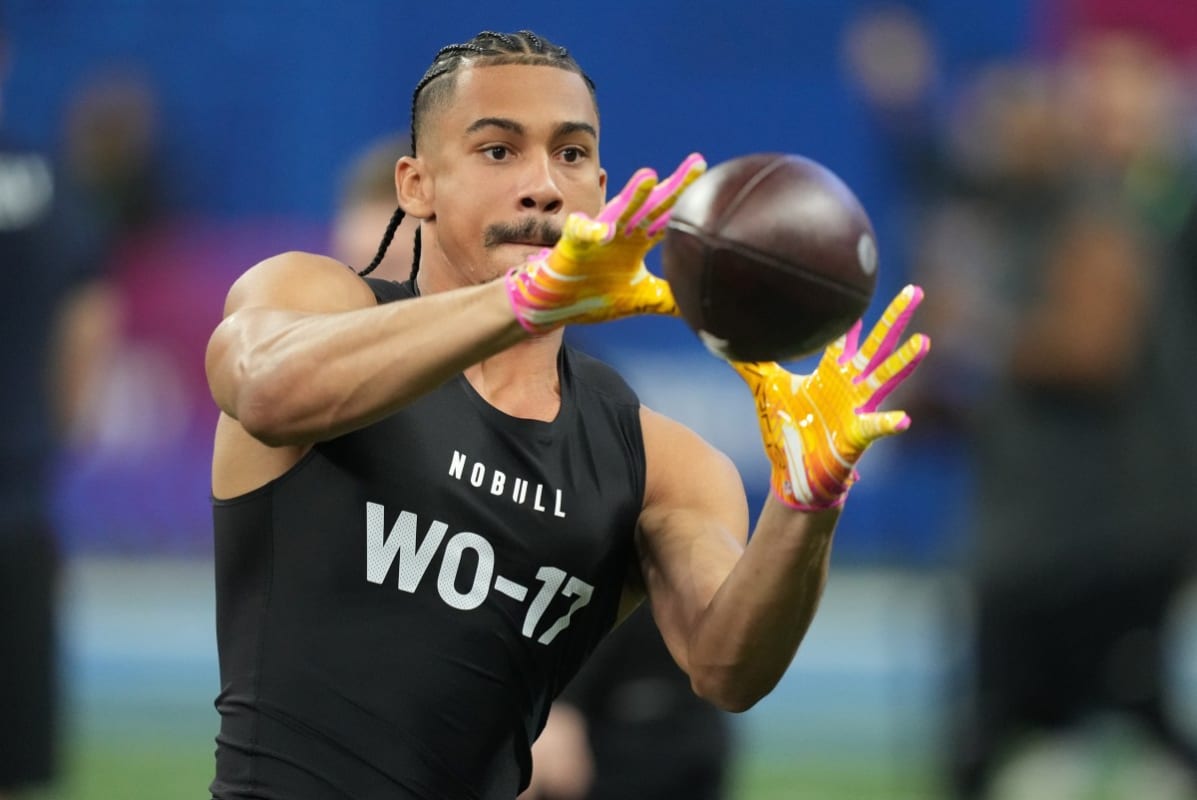 Steelers Coach Gets Closer Look at Top WRs