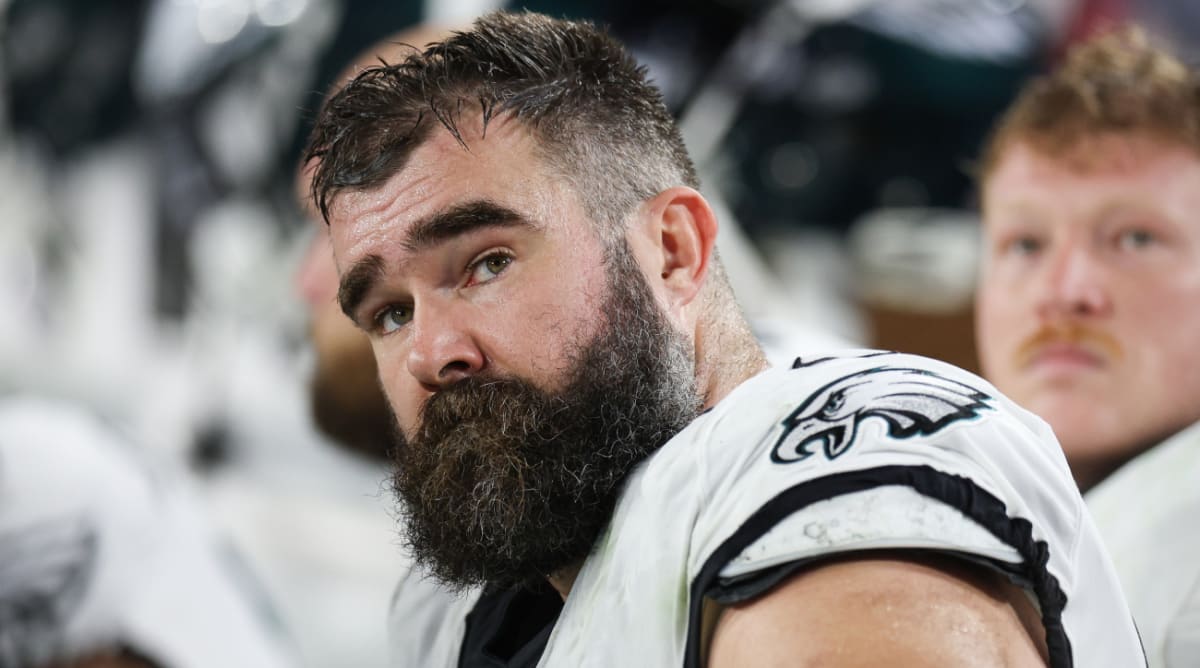 NFL World Pays Tribute to Eagles’ Jason Kelce on Social Media | WKKY ...