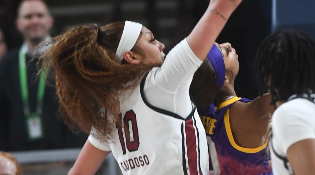 South Carolina’s Kamilla Cardoso Apologizes for Role in Scuffle vs. LSU