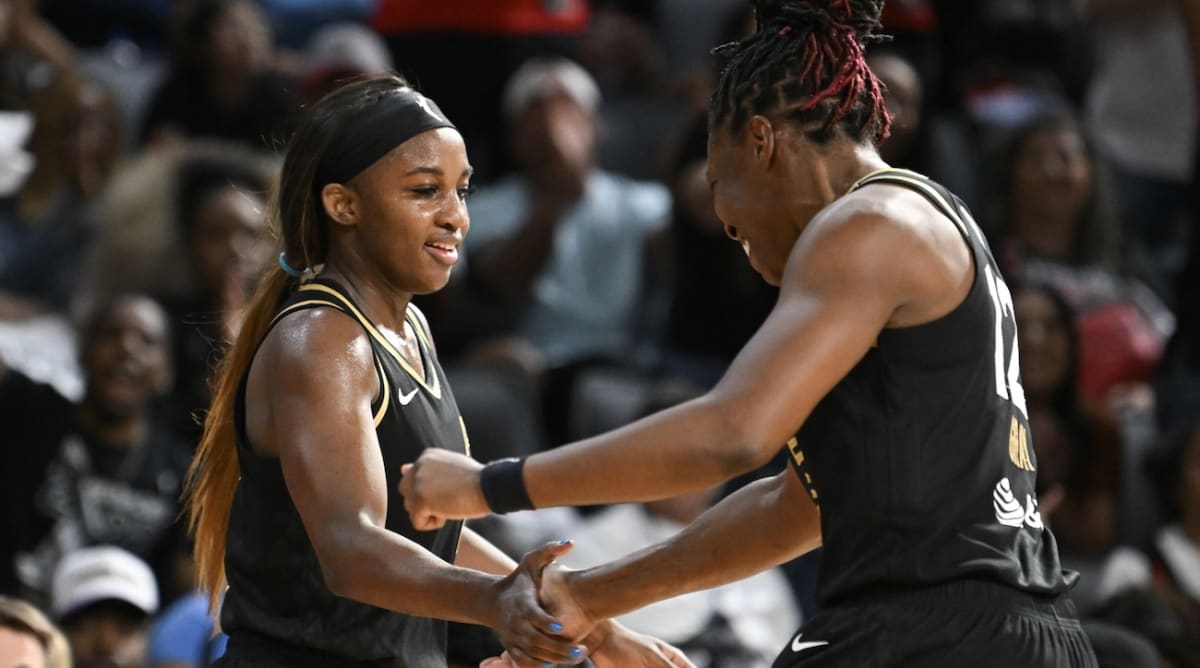 A'ja Wilson, Kelsey Plum, Jackie Young and Chelsea Gray Break Record in ...