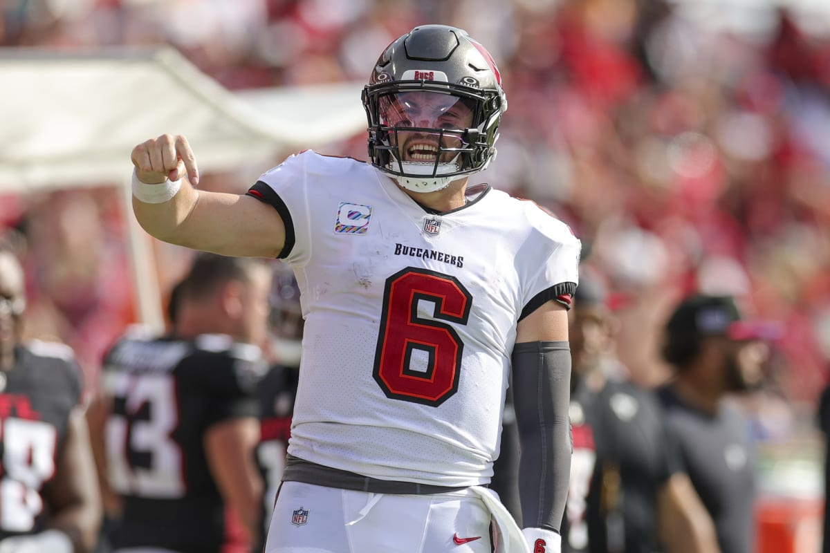 Buccaneers Quarterback Baker Mayfield Gives Update on Knee Injury