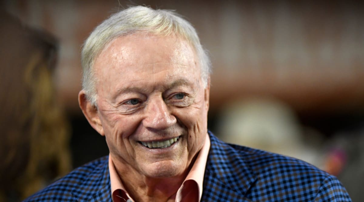 Cowboys’ Jerry Jones Had So Much Fun Watching the Eagles Lose to the ...
