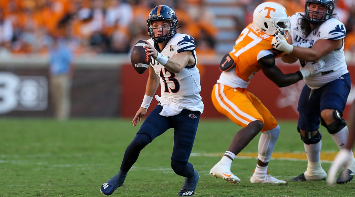 Frisco Bowl Featured Sons of Former NFL Quarterbacks, and Football Fans ...