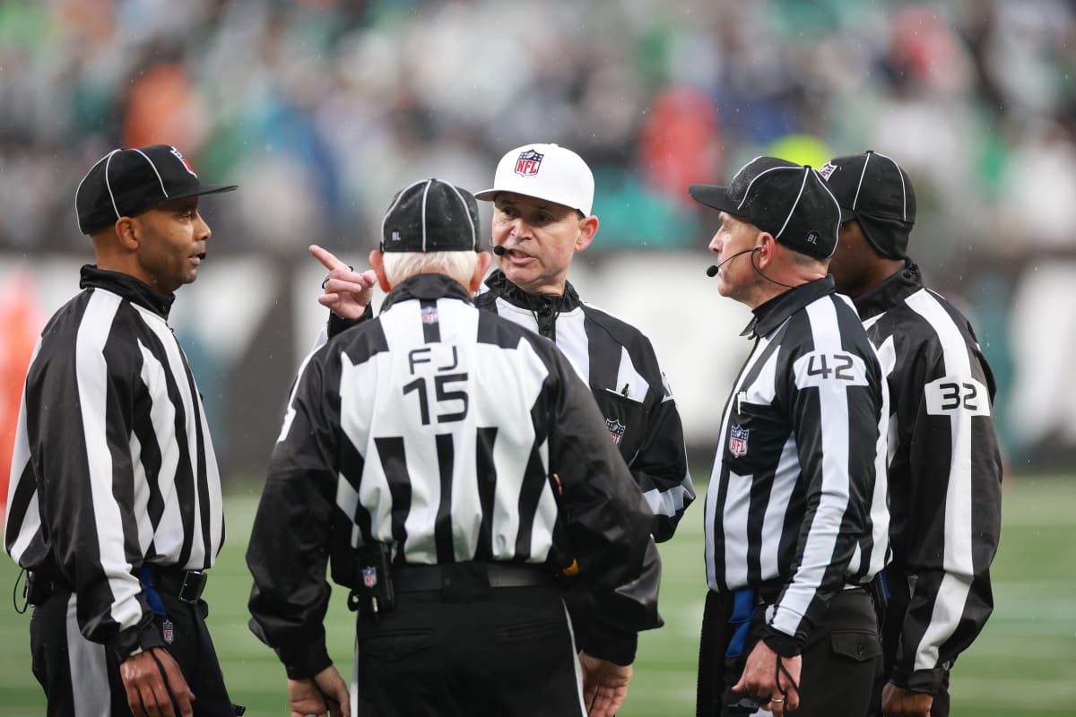 Officiating Crew From Lions-Cowboys Expected to Be Left Out of NFL ...