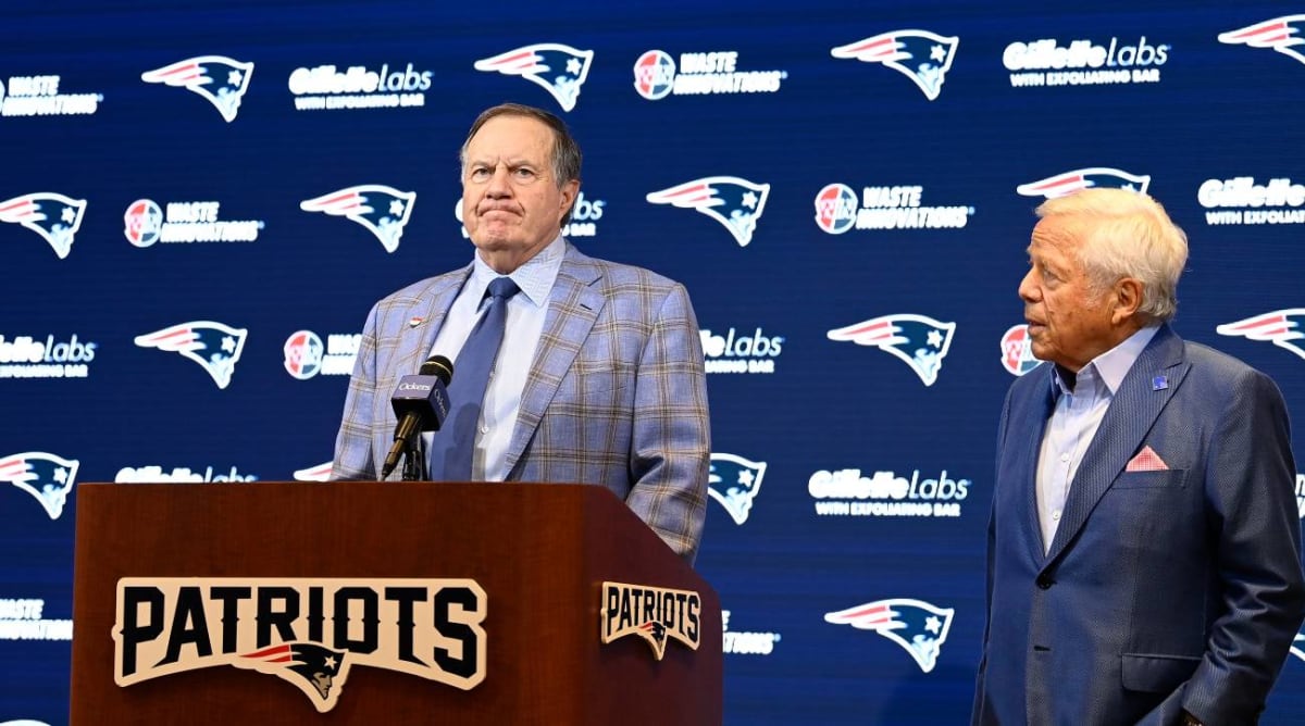 Bill Belichick and Robert Kraft Ended Final Press Conference With Really Awkward Moment