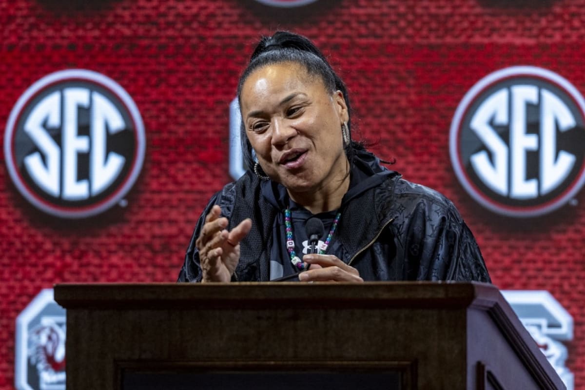 Dawn Staley Cracked Perfect One-Liner About LSU Fans After South ...