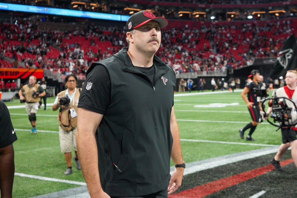 Steelers to Interview Former Falcons Head Coach