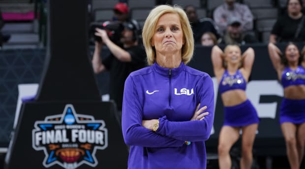 Kim Mulkey Says She Has ’Never’ Seen a Player Like Caitlin Clark