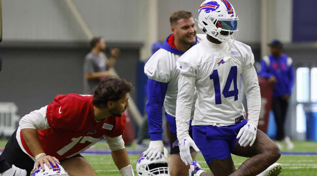 Josh Allen Calls Out Coverage of Stefon Diggs’s Missed Practice at Bills Minicamp
