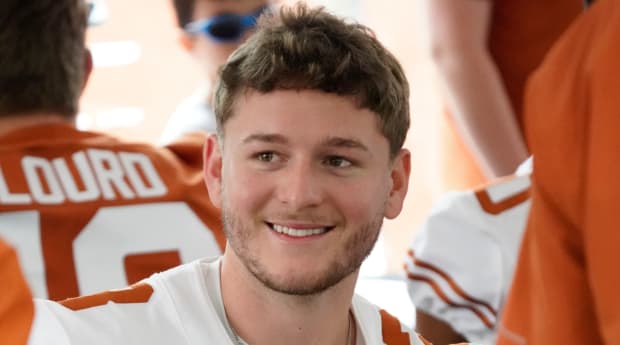 Texas QB Quinn Ewers Gives Background on Competition That Led to Viral ...