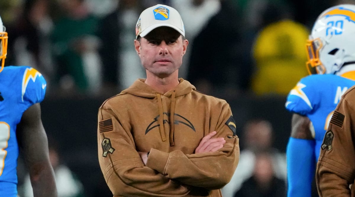 Chargers’ Brandon Staley Gets Testy With Reporter Over Injury to WR ...