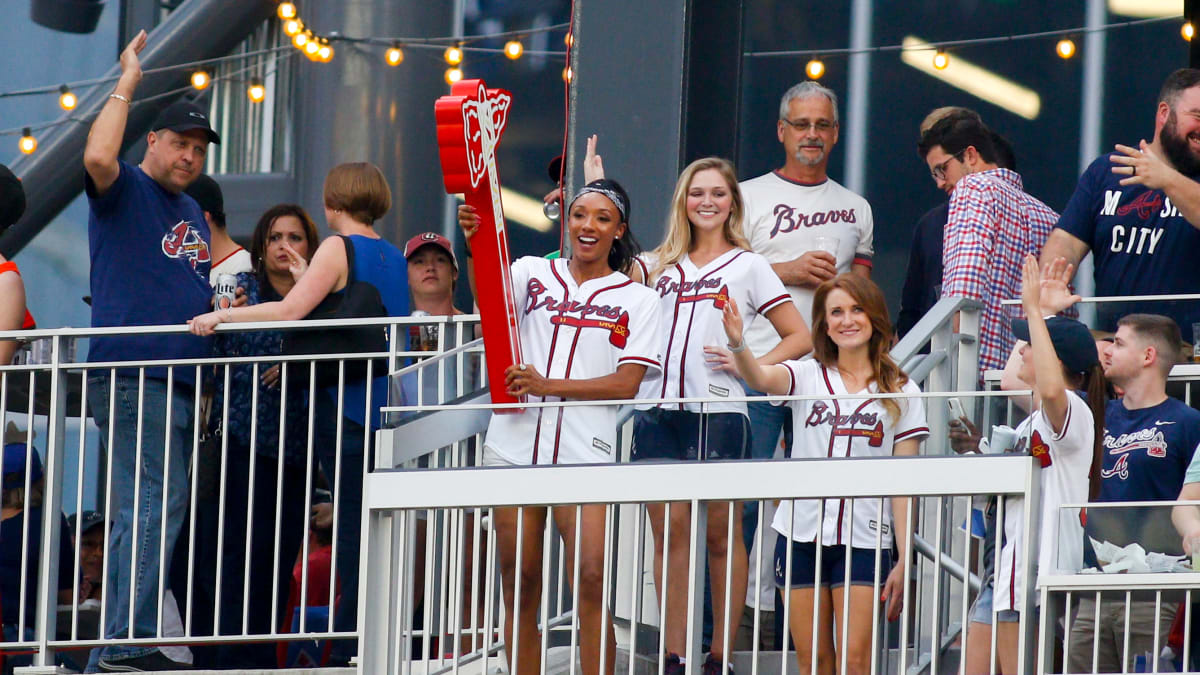Braves Remove ‘Chop On’ Sign, No Decision Made on Fan Chant | WKKY ...