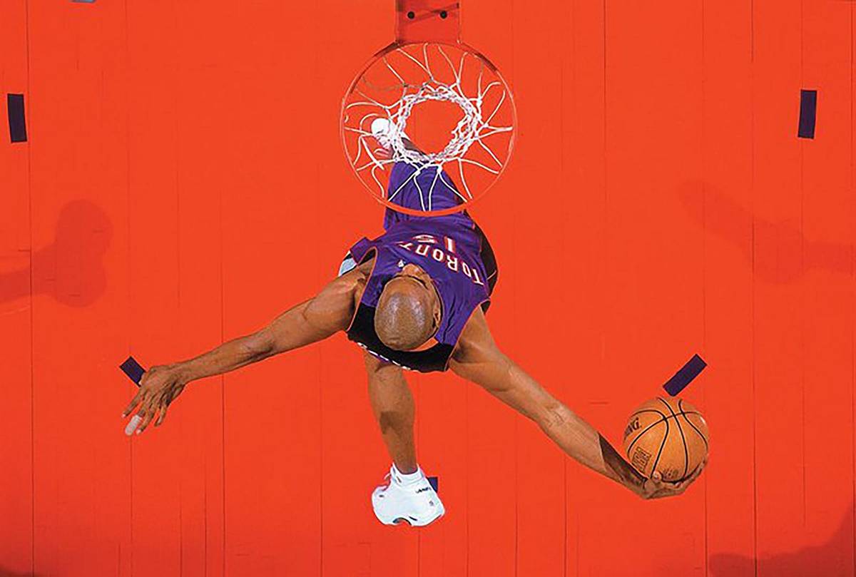 How Vince Carter’s 2000 NBA Dunk Contest Inspired A Generation of ...